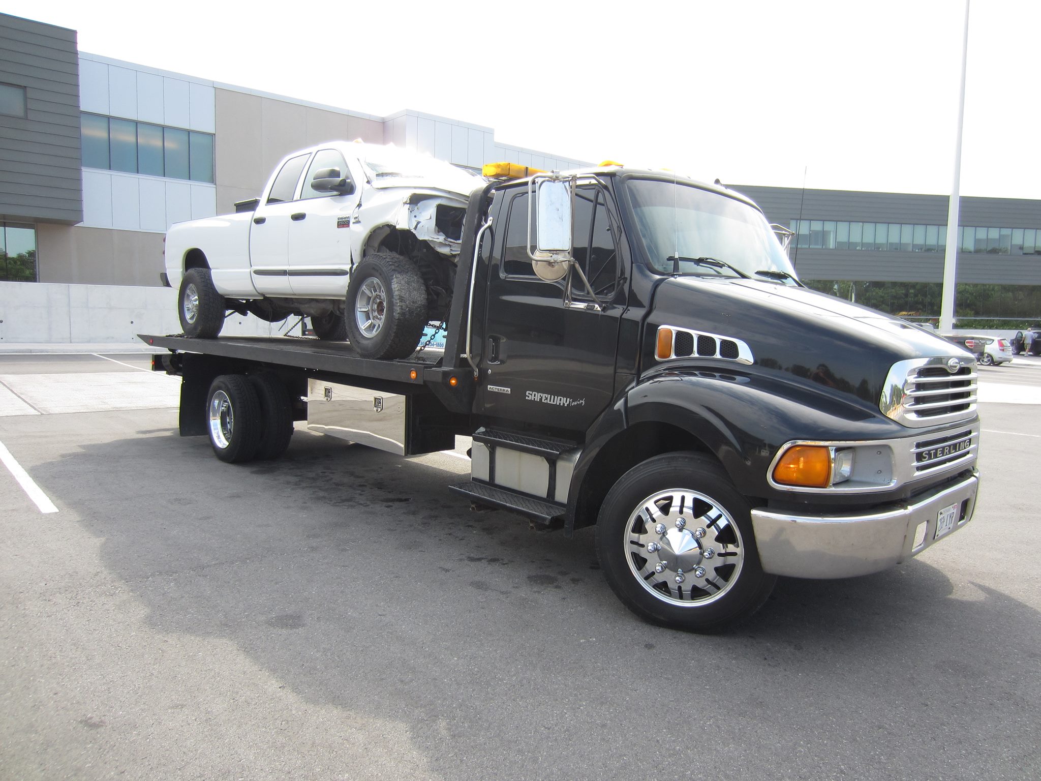 Tow Truck Service in Ancaster | 289-204-0960 | Quick Towing